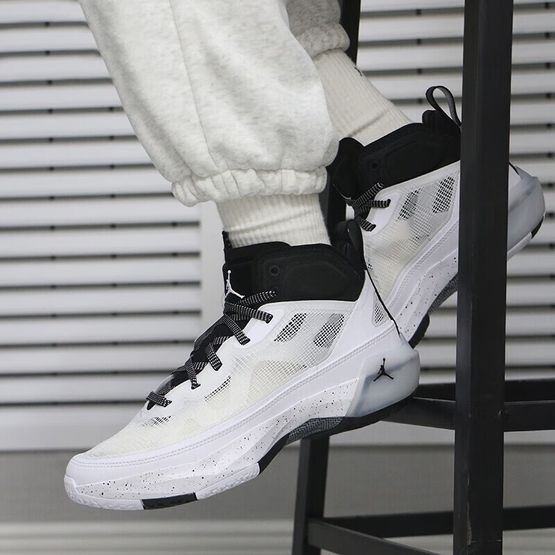 nike耐克(NIKE)Air Jordan 37 PF AJ37男鞋浅骨色 黑灰高帮实战篮球鞋 DV0747-091 40.5【图片 价格 品牌 报价】-京东