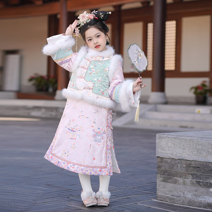 【旗铂233074】旗铂女童过年服冬2026新格格服拜年服 清宫一梦粉（旗袍+马甲） 120【行情 报价 价格 评测】-京东