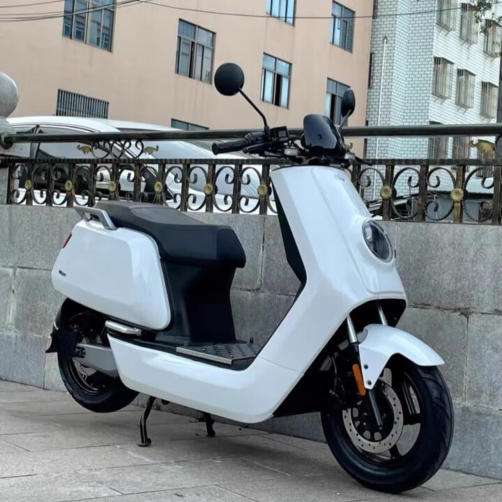 OIMG高端小牛N1s动力版电动车带app智能锂电池NQi电摩改装版60V可上牌 白色 NQI大屏（没有手续裸车）无app【图片 价格 品牌 ...